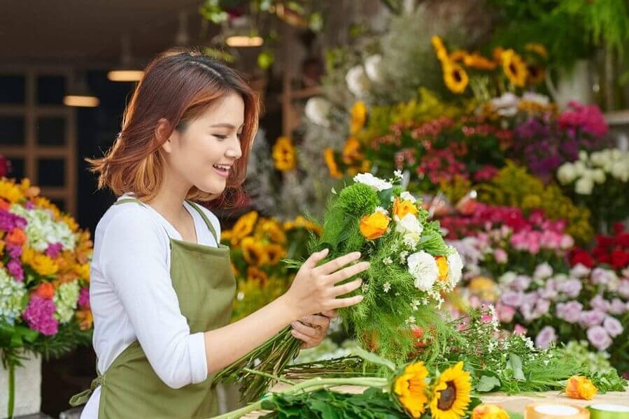 DIY Flower Arrangement Kits | Online Flower Delivery | BloomYours ...